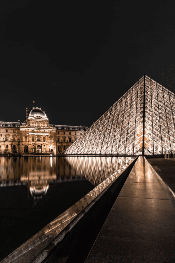 Paris At Night: Activities, Areas, Nightlife [Guide 2025] - Funky Fresh ...