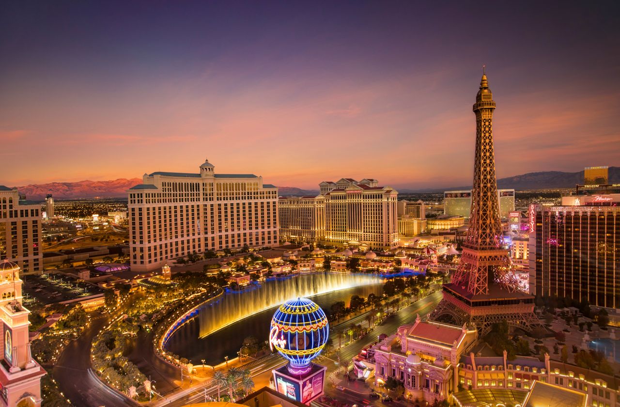 14 Best Things To Do In Flamingo Las Vegas [2025 Edition]
